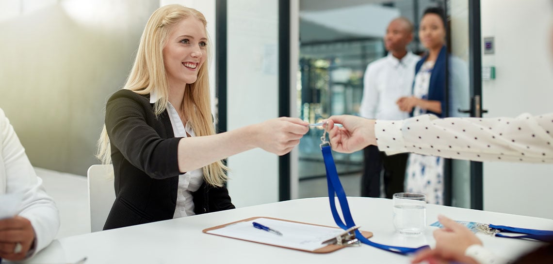 THE ESSENTIAL GUIDE TO CONFERENCE AND EVENT BADGES